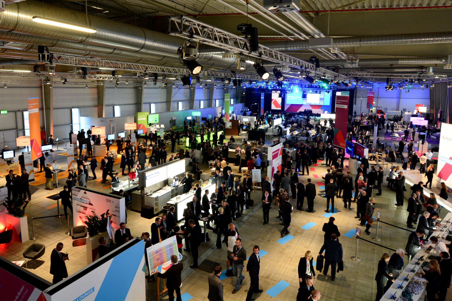 IBM – LIGHT EVENT Veranstaltungstechnik GmbH